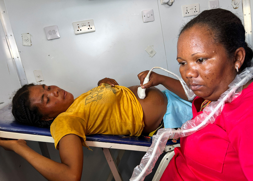 Kina mama wajawazito wanaweza kuishi na kujifungua salama sasa kuliko ...