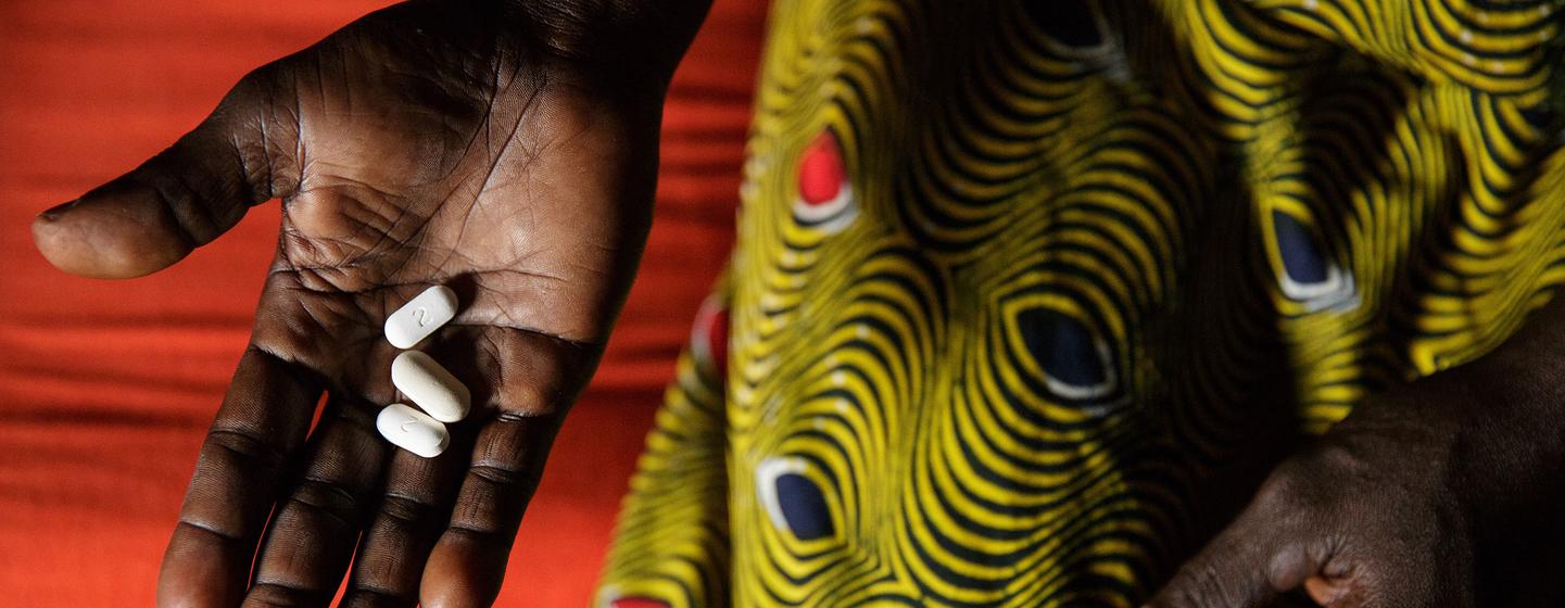 Sida : le Fonds mondial mise sur les médicaments contre le VIH ...