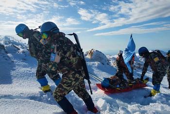 Siria devastada: persisten las hostilidades y los problemas de ayuda ...