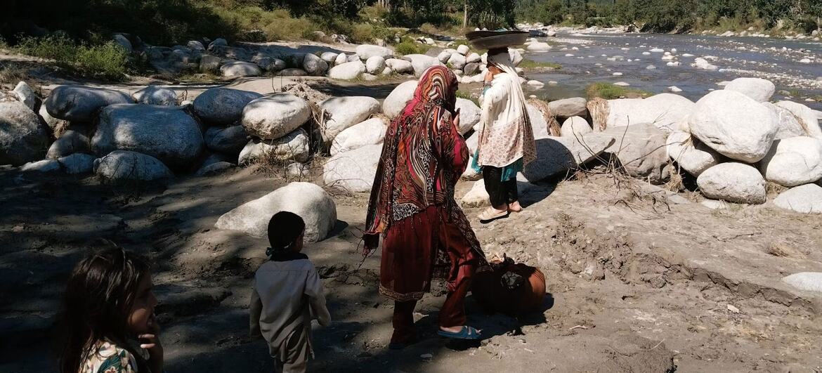 پاکستان: مانسہرہ میں پانی کے حصول کی مشکل ہوئی حل | یو این خبرنامہ