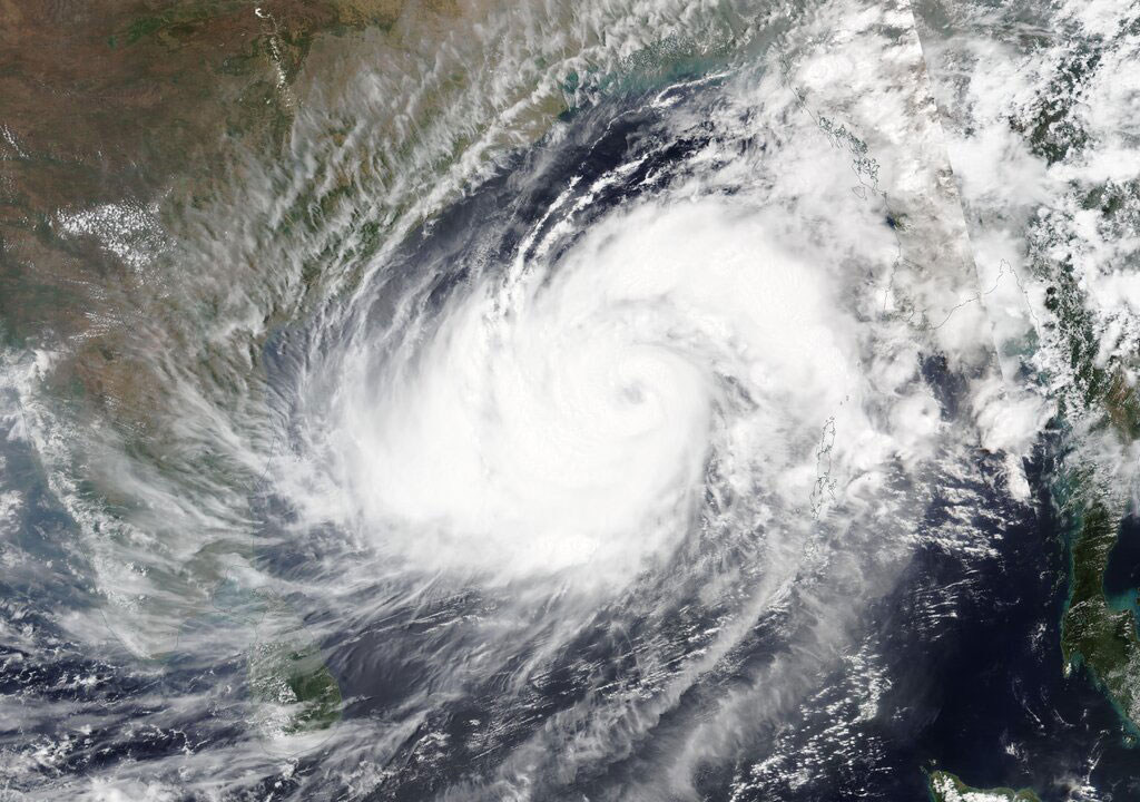 Kimbunga Mocha kinaweza kusababisha 'hali ya kutisha' Myanmar: UN ...