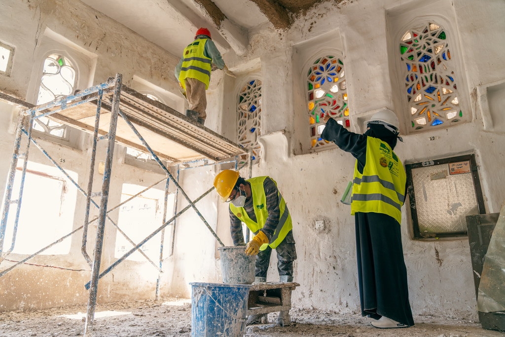 The inspiring female engineer breathing new life into Yemen’s ancient ...