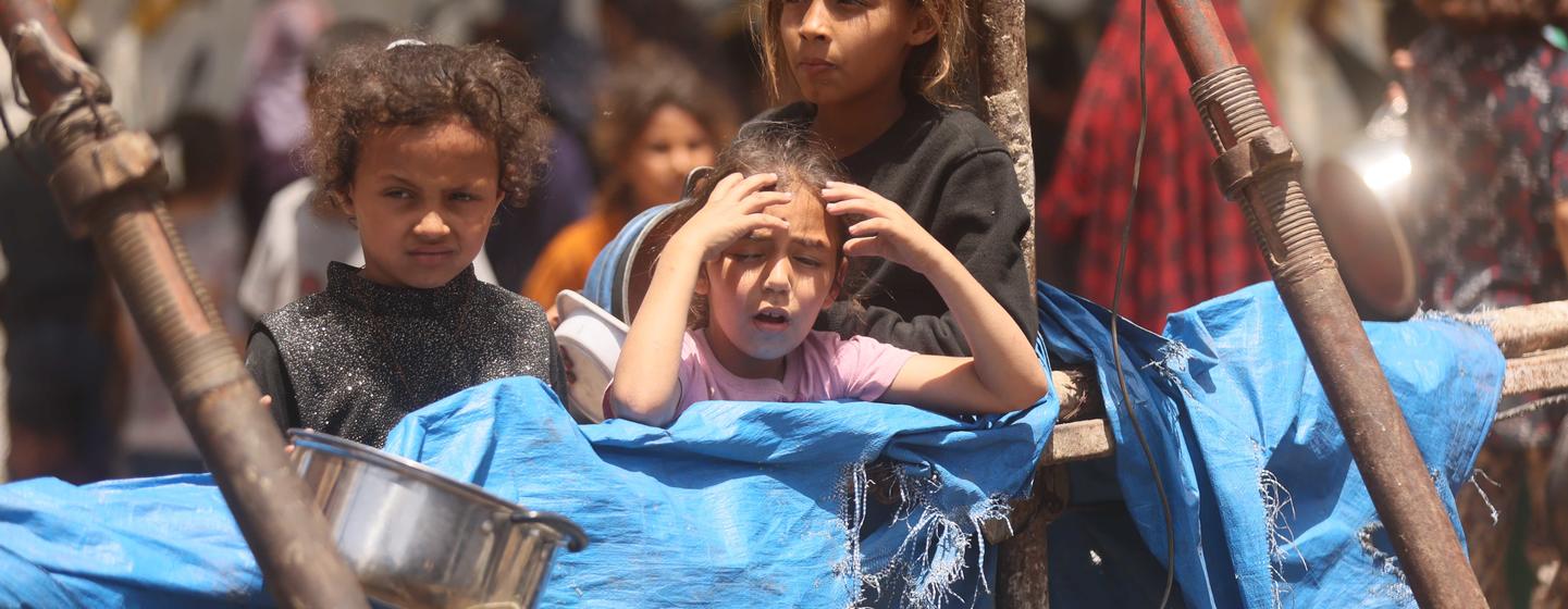 Chefe da ONU deplora colapso dos últimos recursos que socorrem vidas em ...