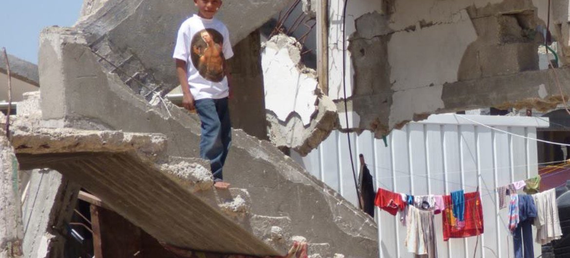 UN survey finds displaced Palestinian families in Gaza Strip live in ...