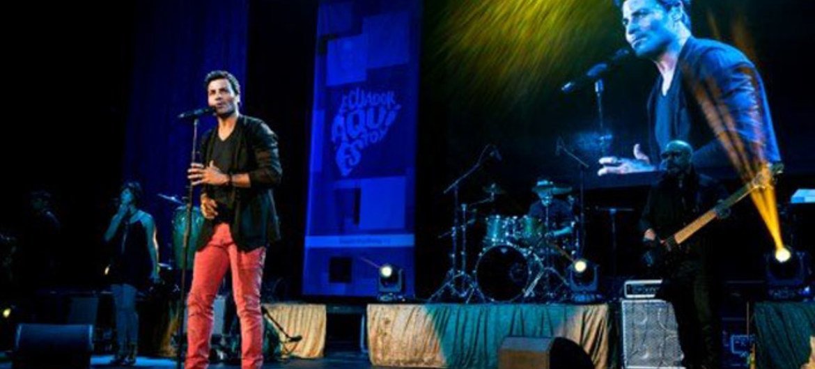 Más de 5.500 personas se solidarizan con Ecuador a ritmo de música ...